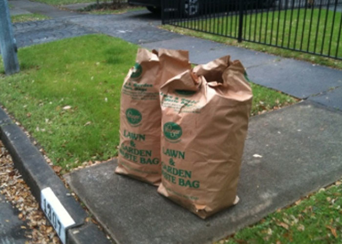 Refuse Packaging Trash Multiwall Kraft Paper Bags Lawn And Leafs Bags refuse-packaging-trash-multiwall-kraft-paper-bags-lawn-and-leafs-bags